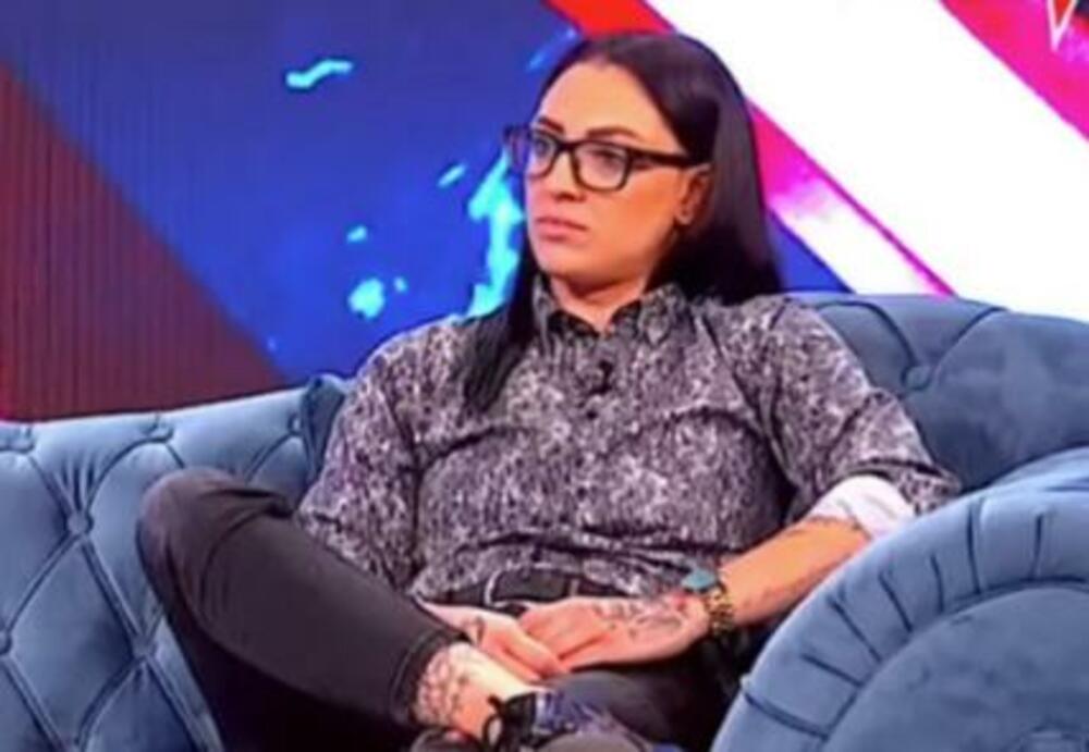 Matea Car priznala da je planirala da se vidi sa Anitom Stanojlović i da imaju paralelnu vezu