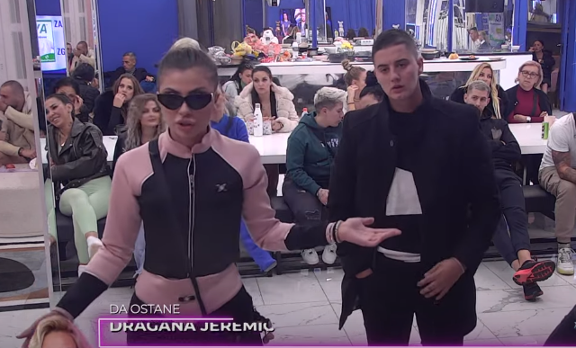 Oglasila se majka zadrugarke nakon što joj se ćerka opustila sa Bojanom Pavlović