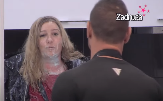 SKANDAL U ZADRUZI! Okomili se na Jelenu Golubović