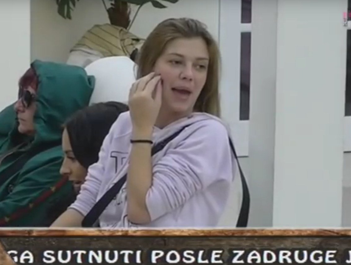 OSUDE SA SVIH STRANA: Isplivao snimak na kome se vidi šta je Kija radila dok je Jelena bila u ...