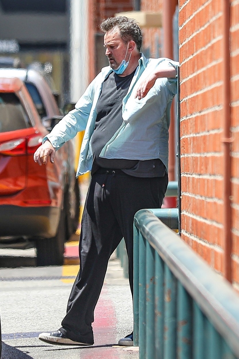 Bivša devojka otkrila JEZIVE DETALJE veze sa SLAVNIM GLUMCEM: "Plaćao ...