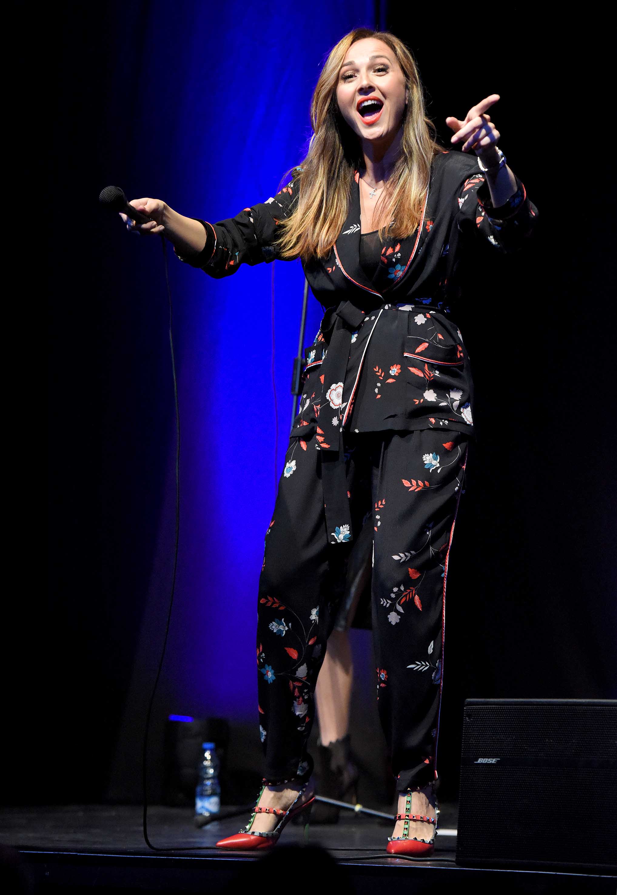 Aleksandra Radović je jedna od najboljih domaćih pevačica, a njena ...