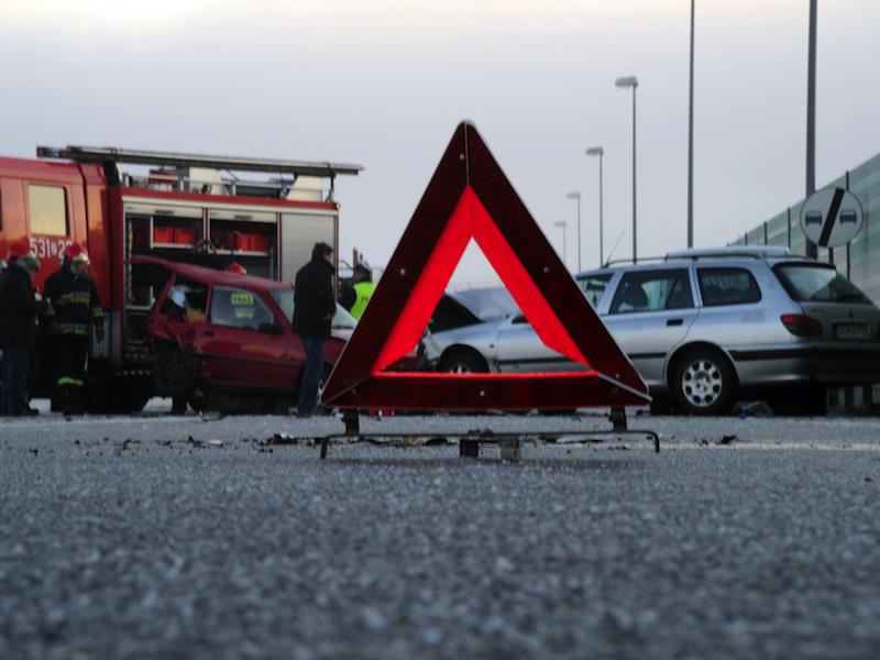 Długi weekend listopadowy wypadki kolizje ofiary śmiertelne drogi - Polska - Newsweek.pl