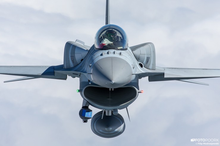 4x Polish F-16 in formation during Air-to-Air photoshoot, June 2016 ...