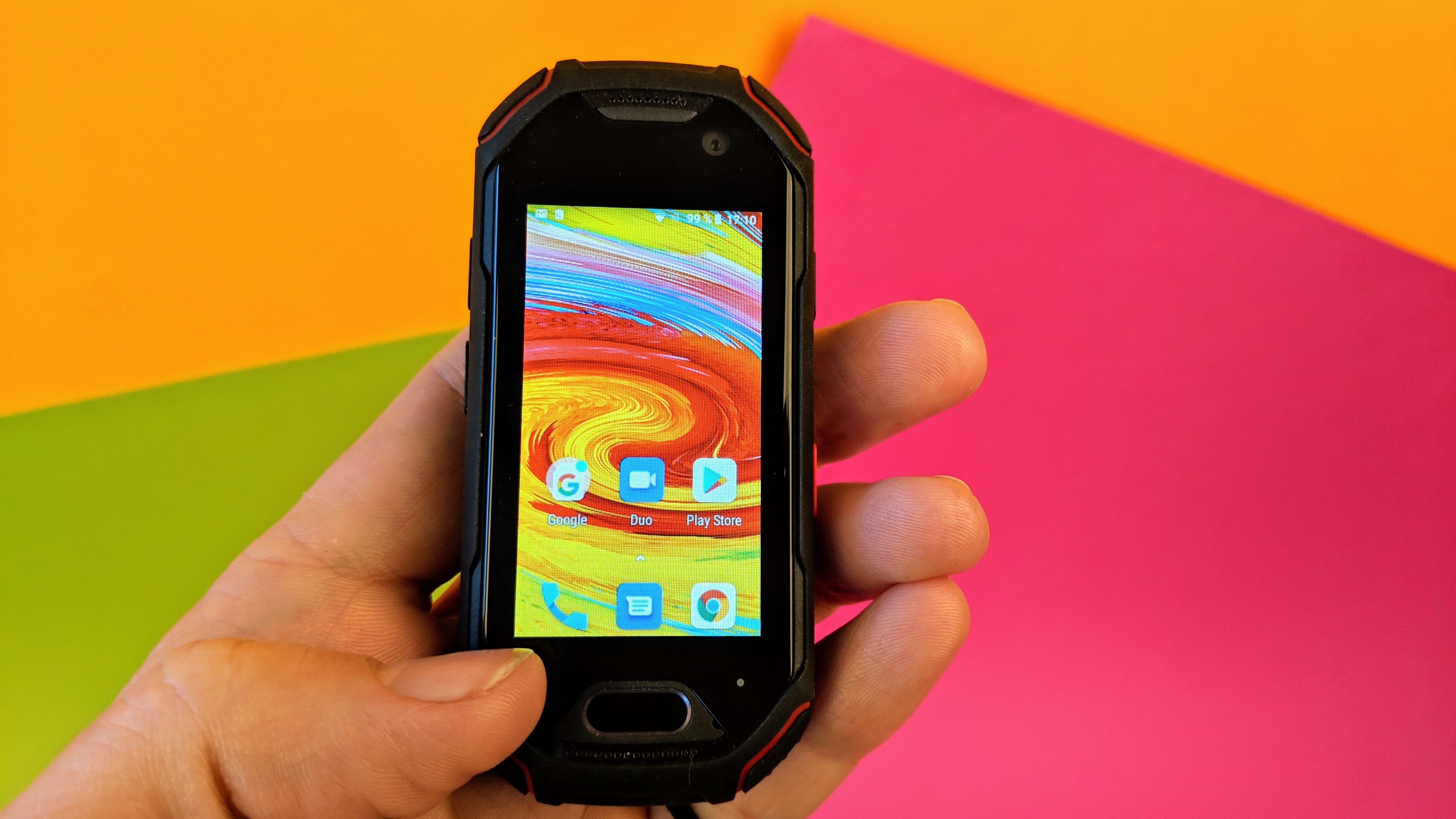 Top 10: Die kleinsten Android-Handys der Welt – manche sind sogar gut ...