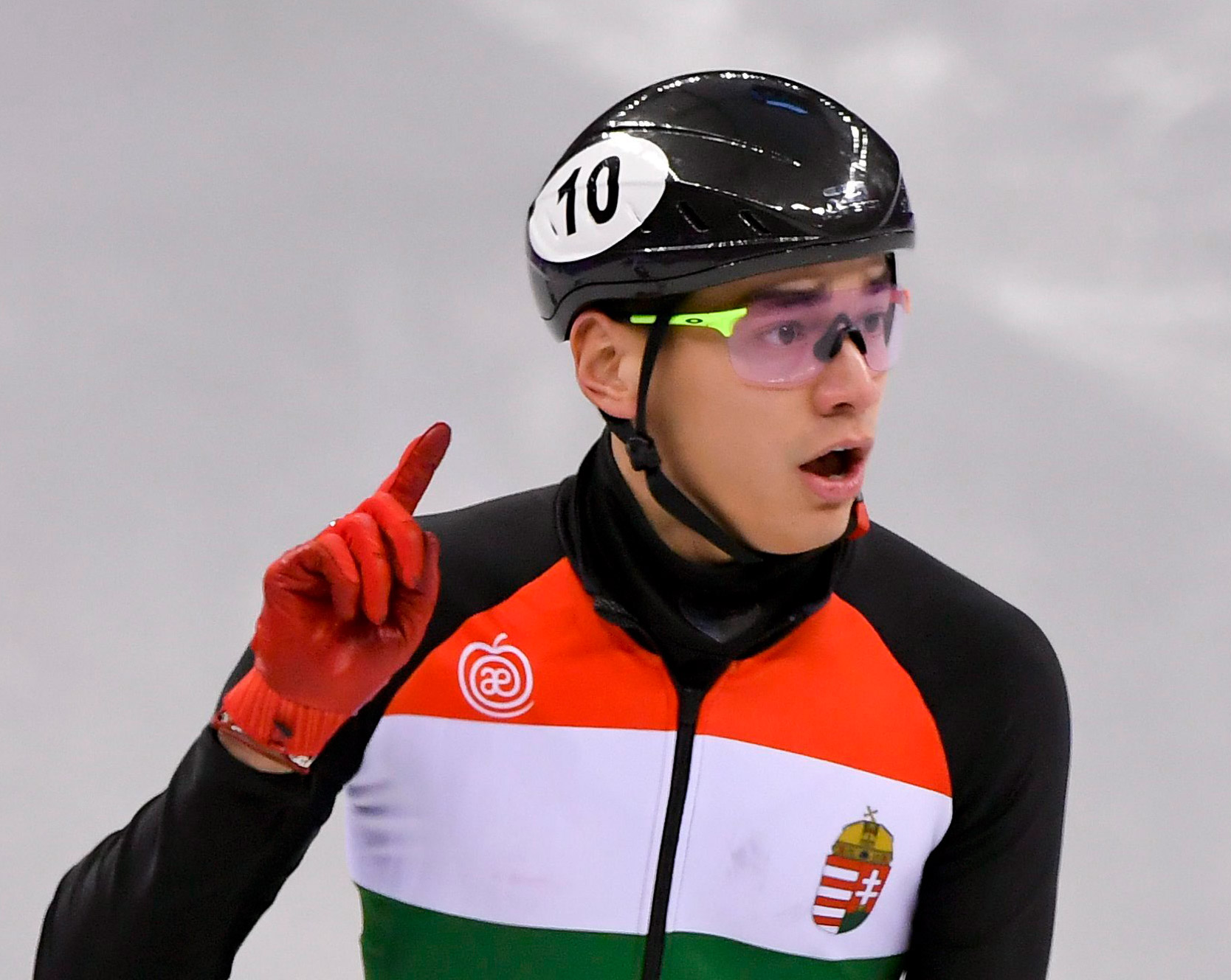 Itt az első közös fotó: énekesnőt szeret Liu Shaolin Sándor - Blikk