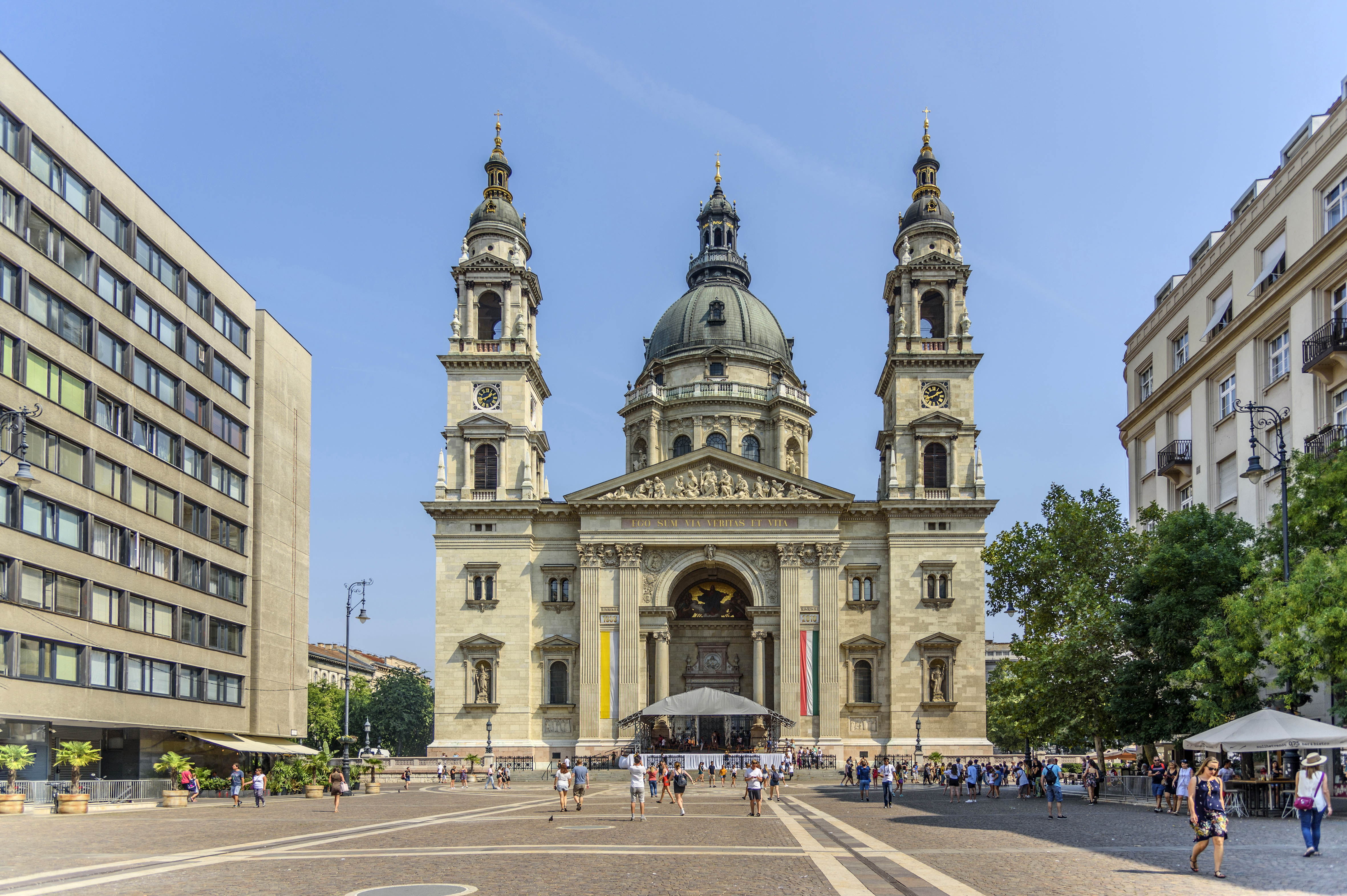 A főváros több pontján is elkezdődnek a forgalomcsillapítási ...