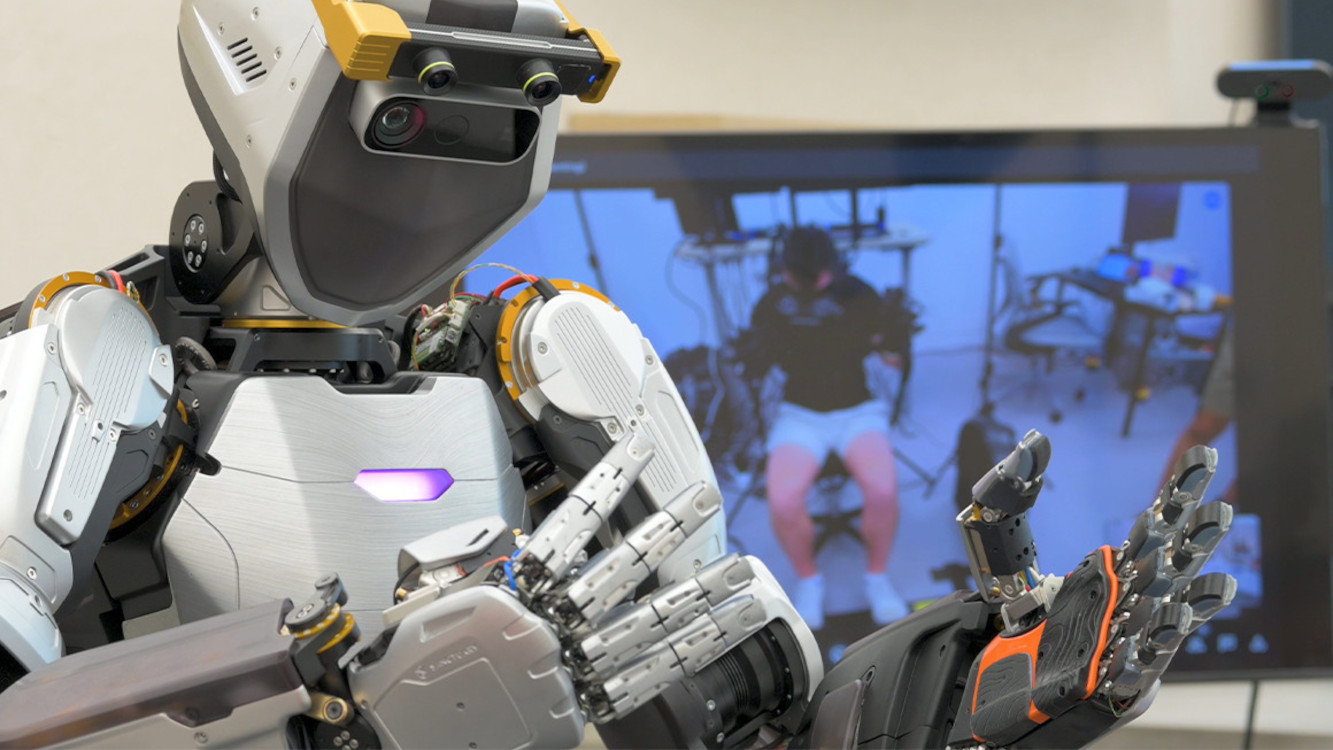 Phoenix, a humanoid robot olyan gyors, mint az ember, ami már az ...