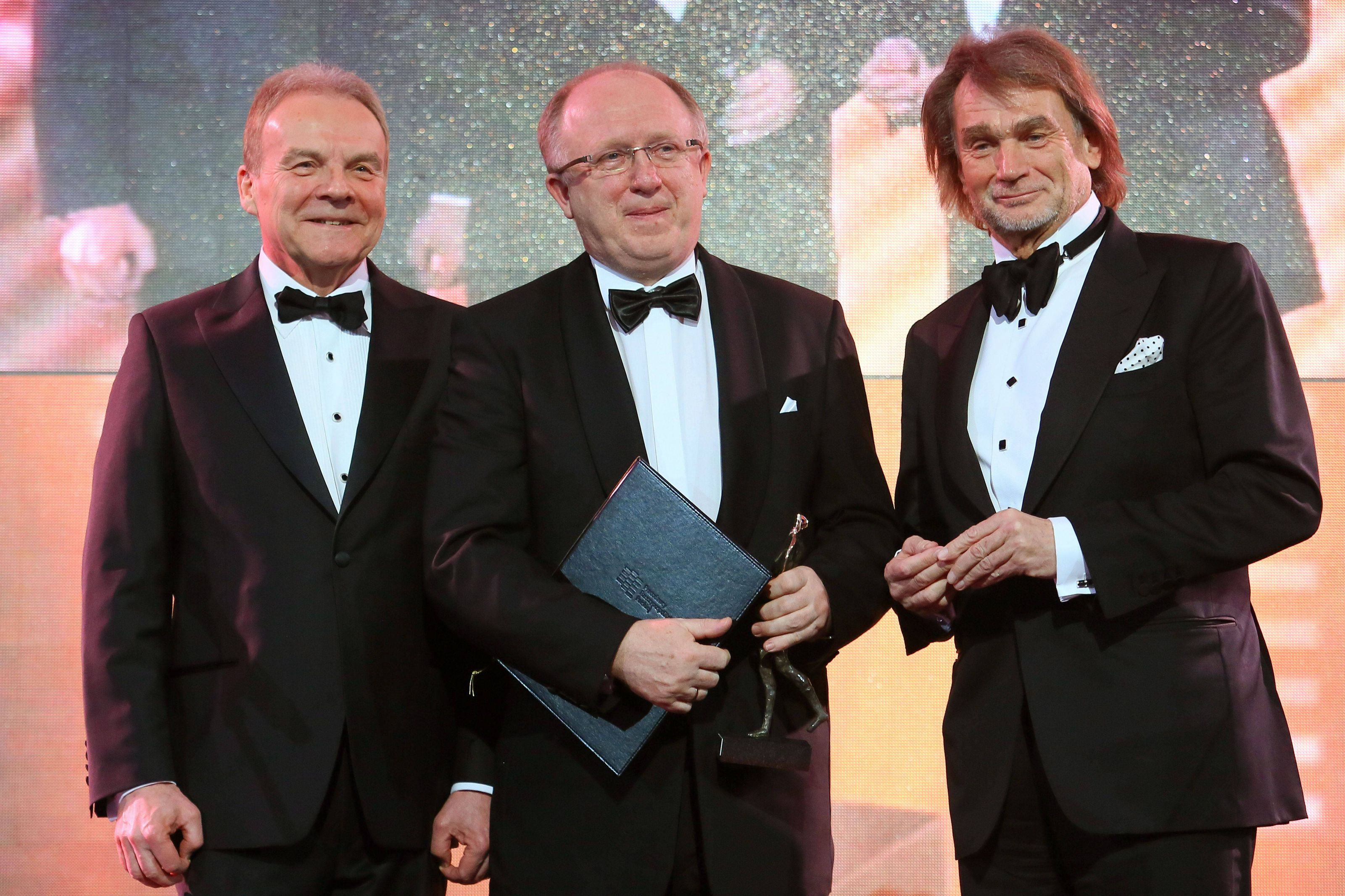 Doktor Jan do zarządzania brał sobie ludzi, którzy są "kilerami ...