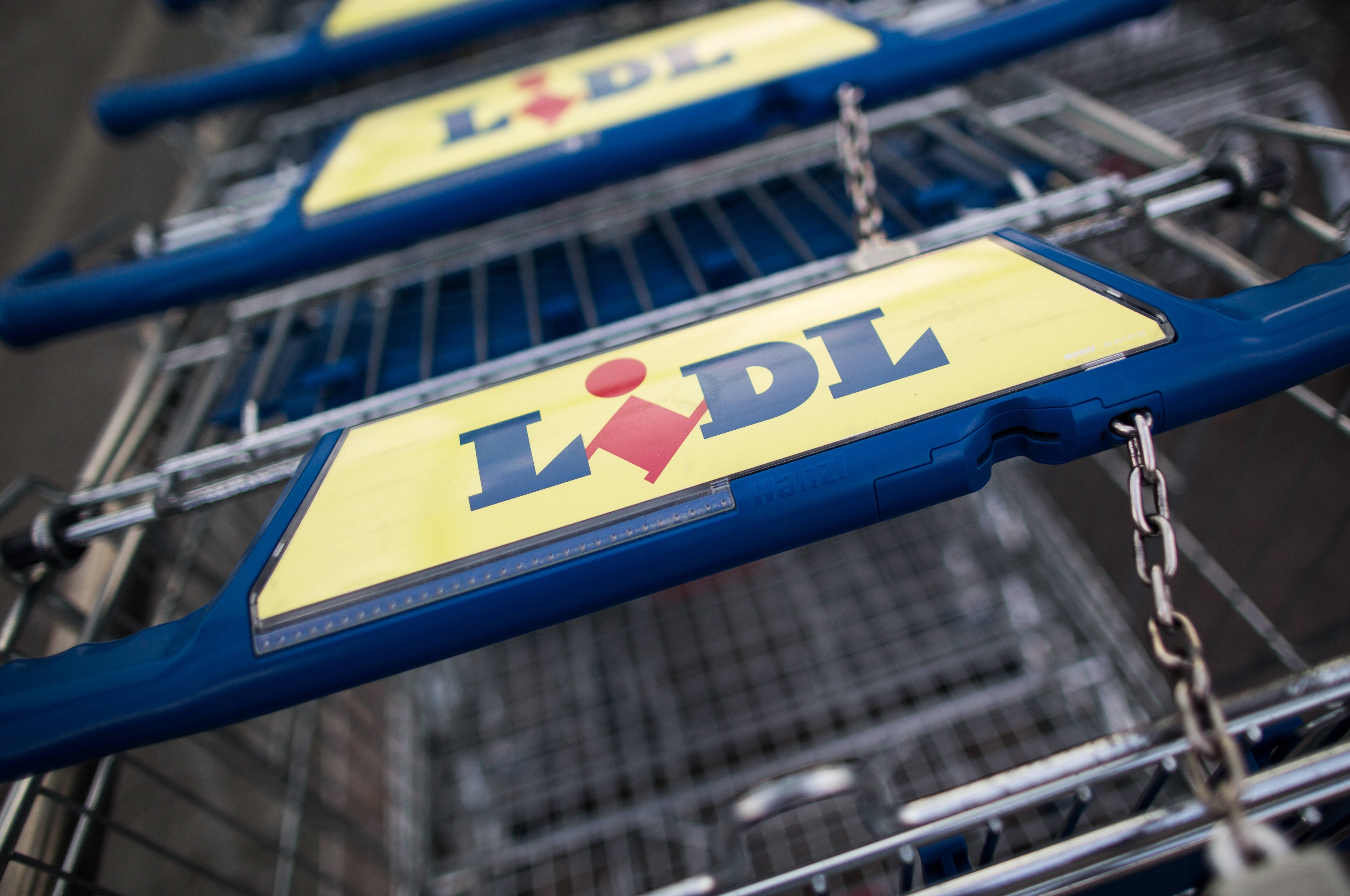 Lidl podnosi pensje. Da zarobić nawet 4 tys. złotych - Praca - Forbes.pl Lidl podnosi pensje. Da zarobić nawet 4 tys. złotych - Praca - Forbes.pl