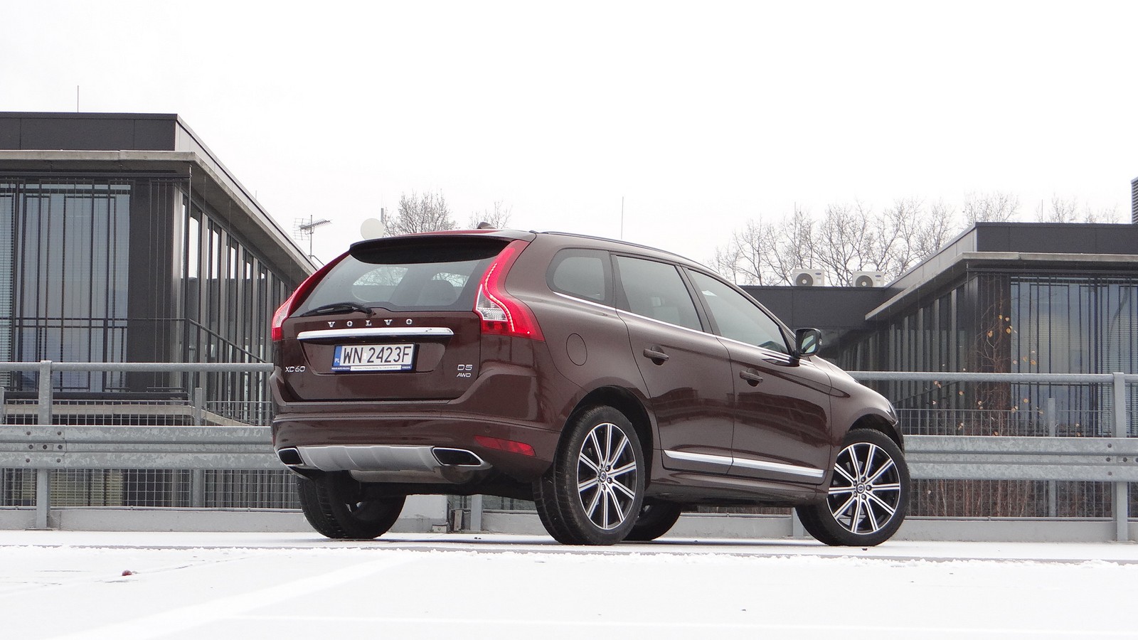 Volvo XC60 D5 AWD. Polacy pokochali ten model SUV-a. Zobacz zdjęcia ...