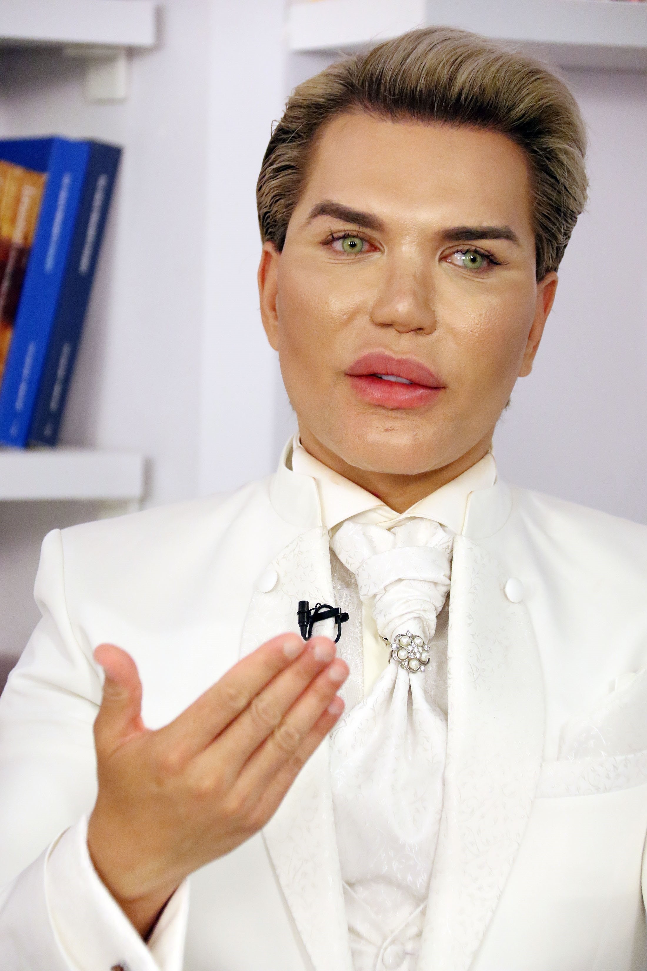 Hteo da bude Ken, a sad je postao Džesika - Žena.rs