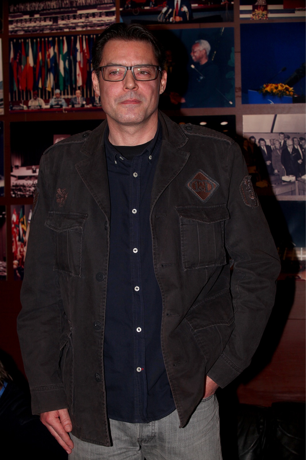 Igor Pervić kremiran u Beogradu: Na jednoj slici dve velike glumčeve ...