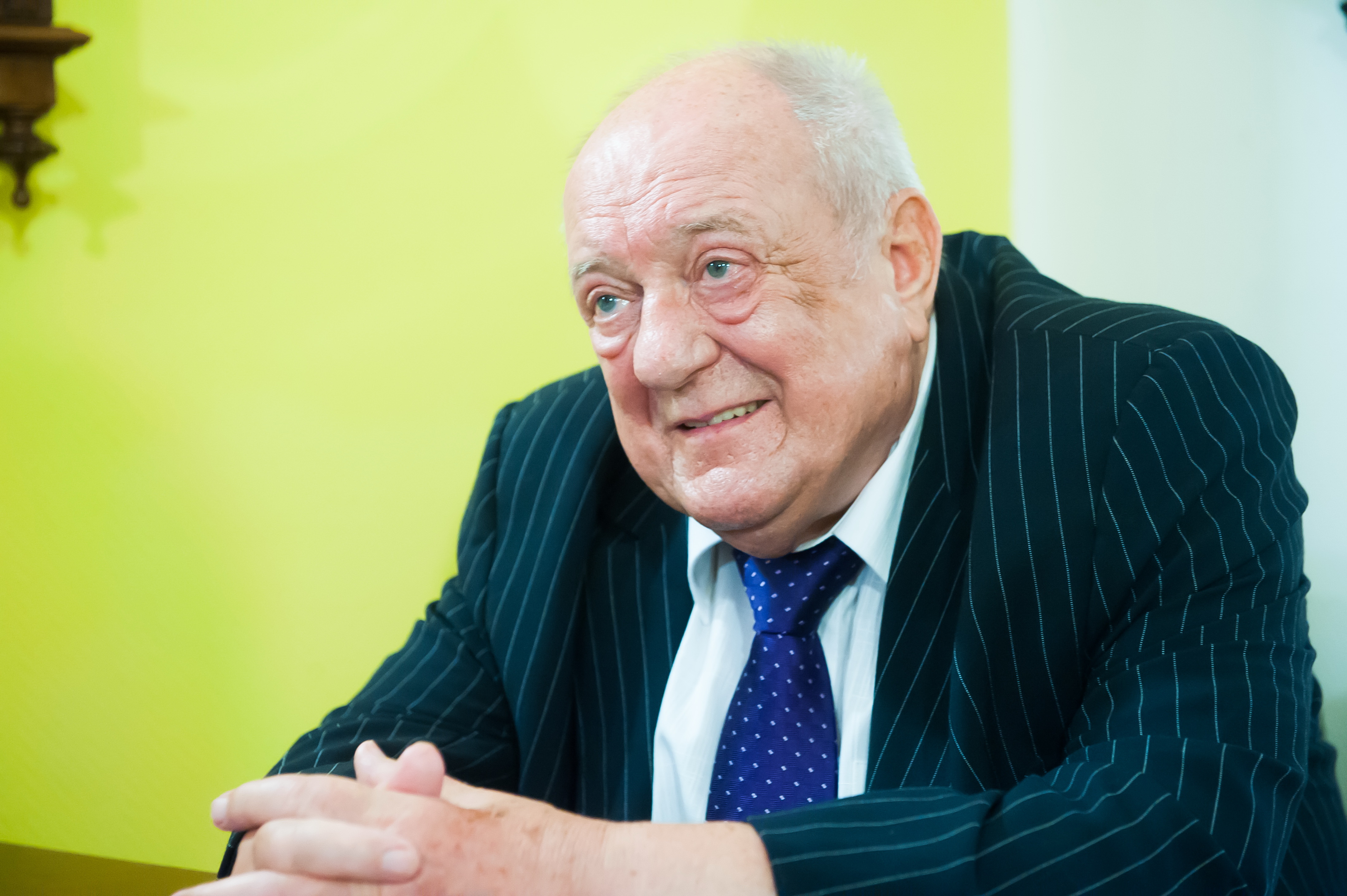semmiféle síremléket nem kapott Klapka Dennis - Blikk