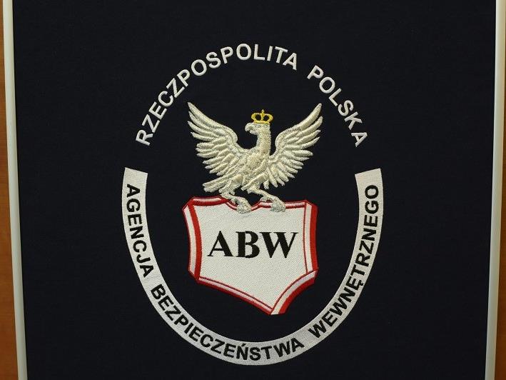 ABW przeprowadza przeszukania w związku z nagraniami - Polska - Newsweek.pl