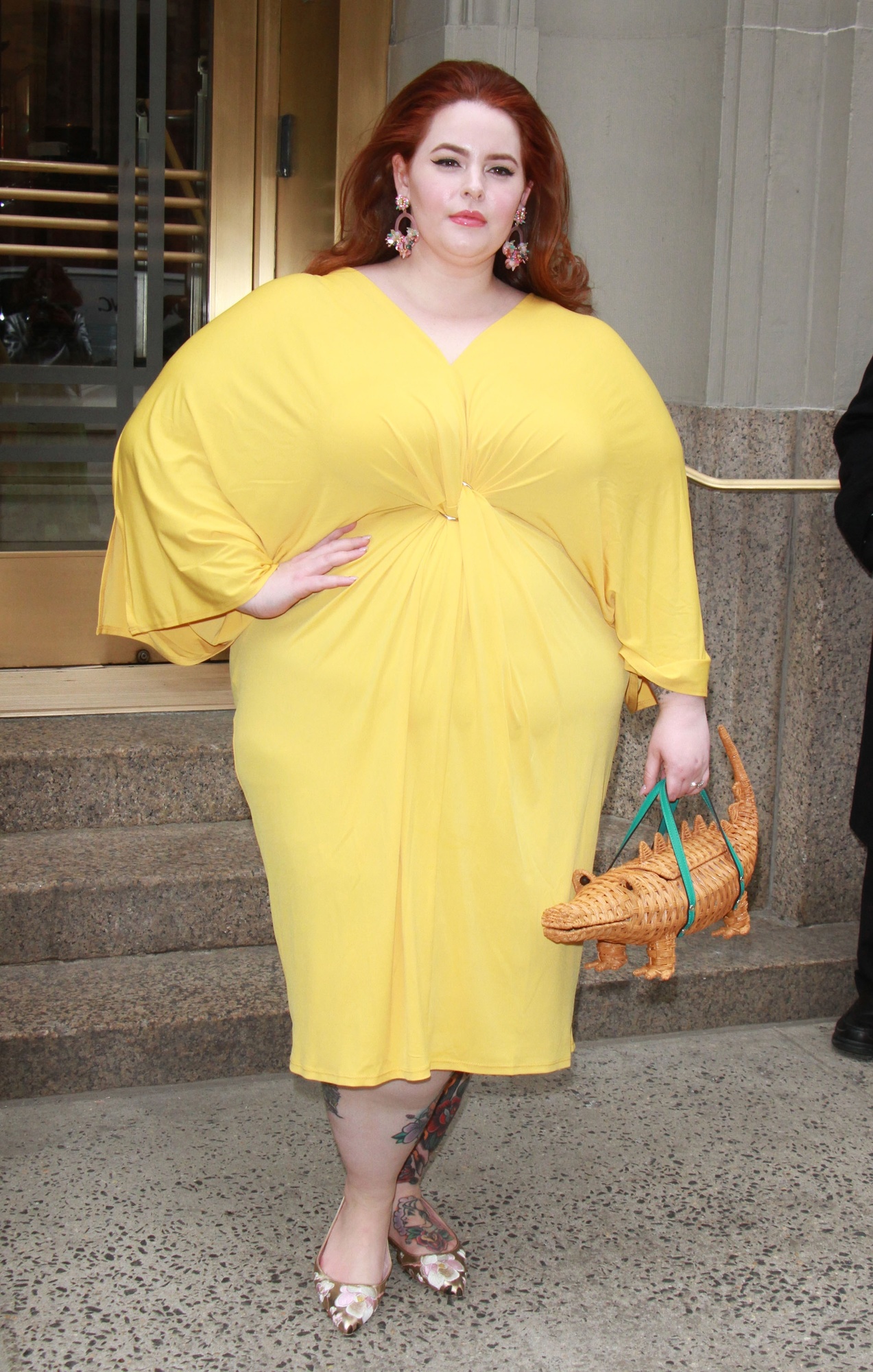 Słynna modelka plus size na okładce "Cosmopolitan". W wywiadzie ...