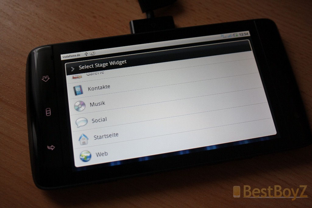 Review: Dell Streak mit Android OS 2.2 Froyo und Dell Stage | Heise ...
