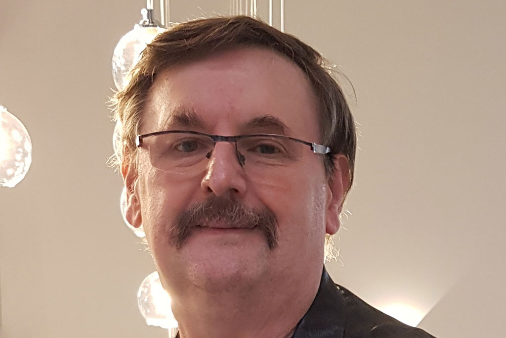 Kovi, a pornópápa visszatér a filmezéshez - Blikk