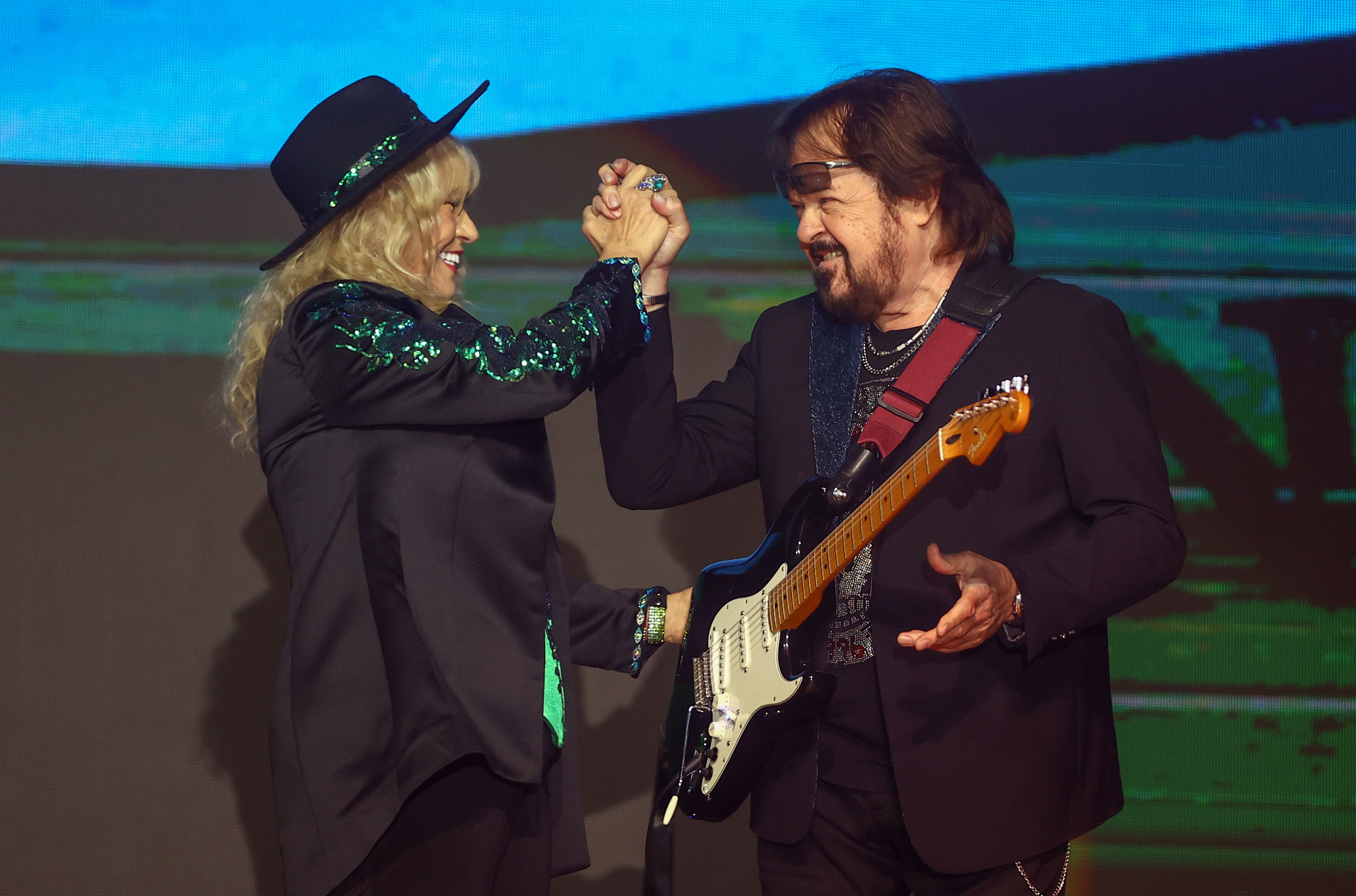 Neoton-koncert az Arénában: buliznak holnap hajnalig - Blikk