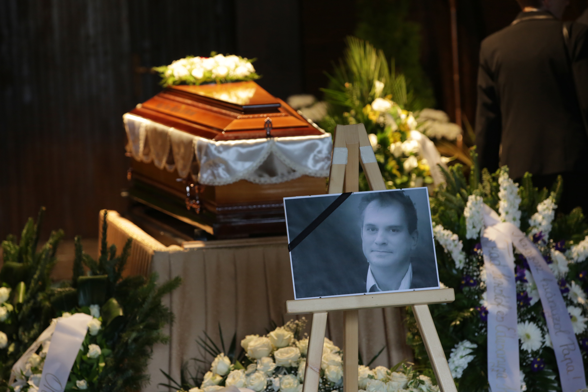 Szívszorító fotók a tragikusan elhunyt Wels Péter Mátyás temetéséről ...