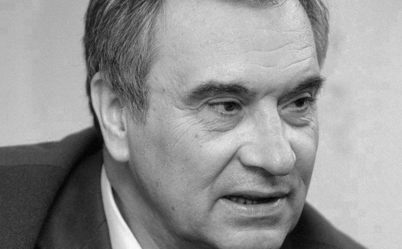 Elhunyt Valerij Poljakov - Blikk