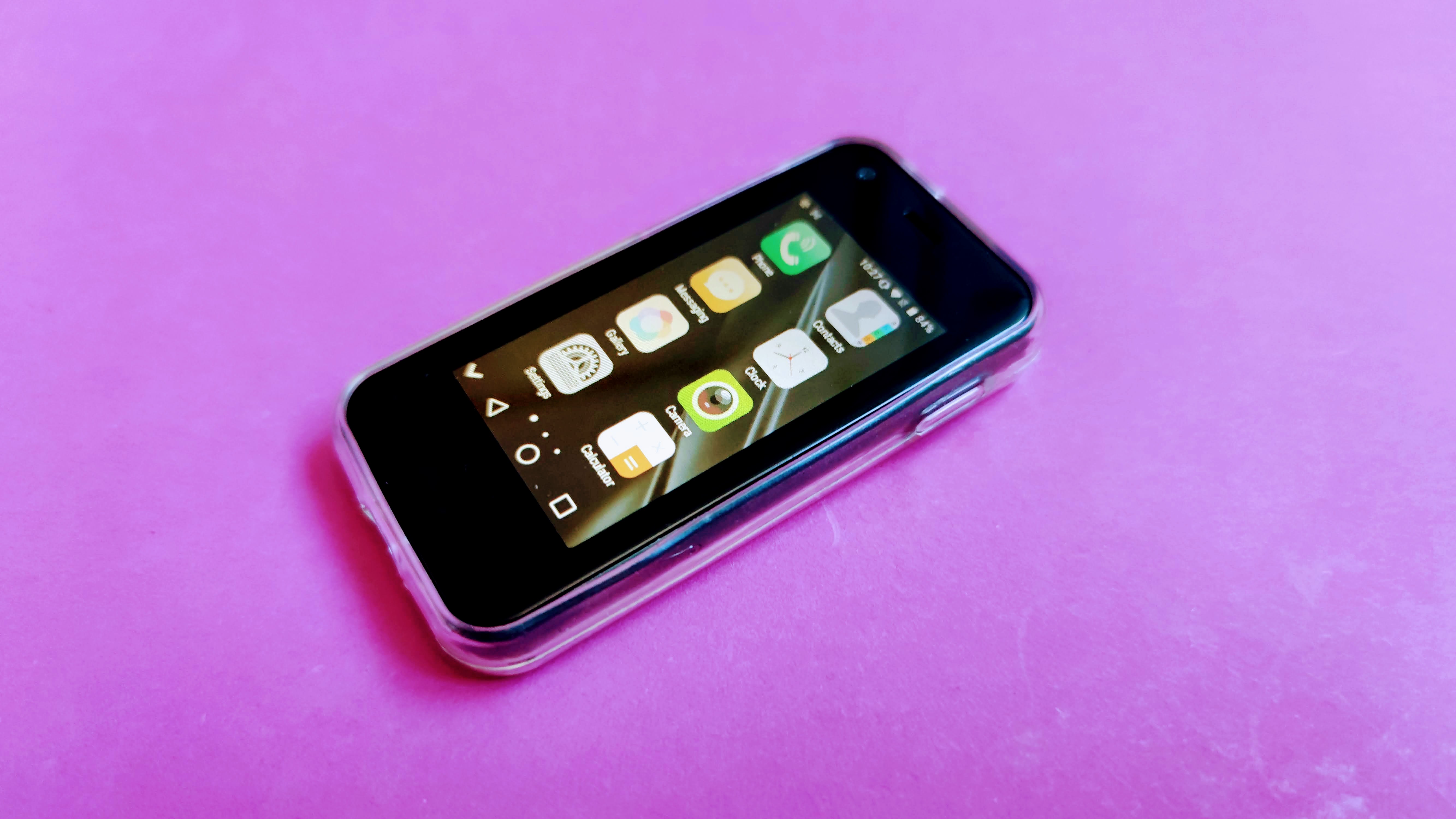 Top 10: Die kleinsten Android-Handys der Welt – manche sind sogar gut ...