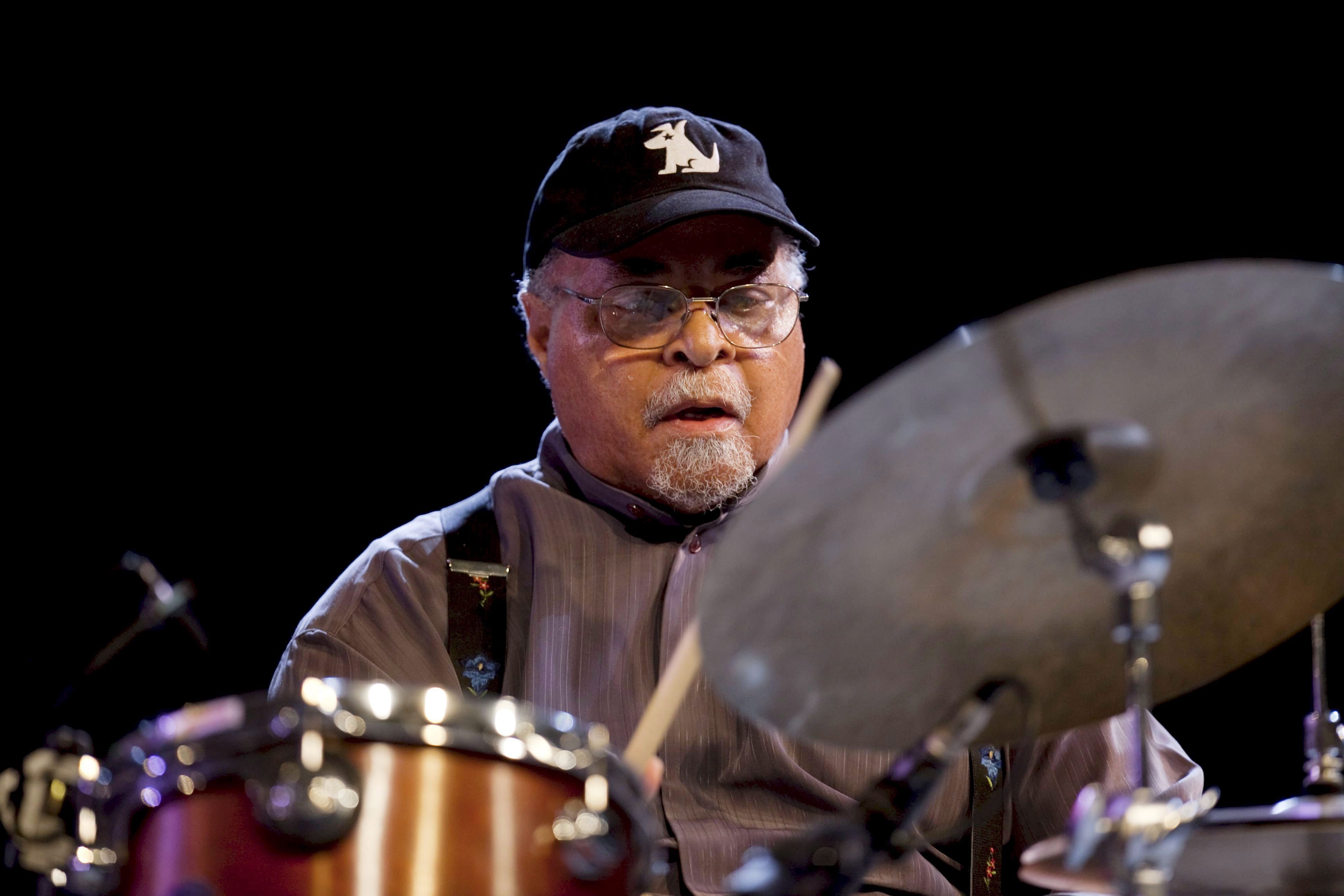 Jimmy Cobb nie żyje. Ostatni z twórców Kind of Blue - Newsweek.pl