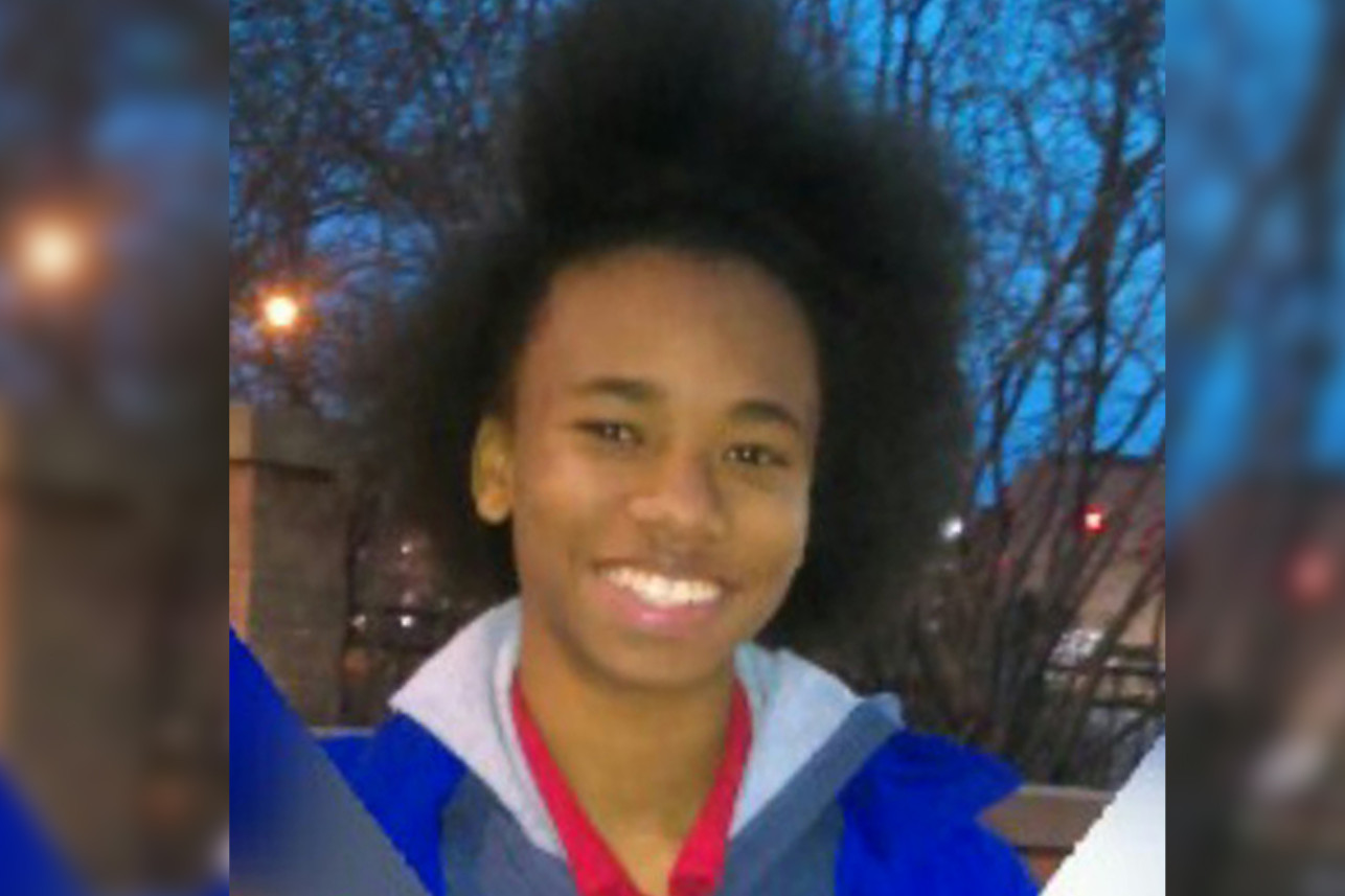 Borzasztó: családja videón nézte a tinilány szexuális zaklatását - Blikk