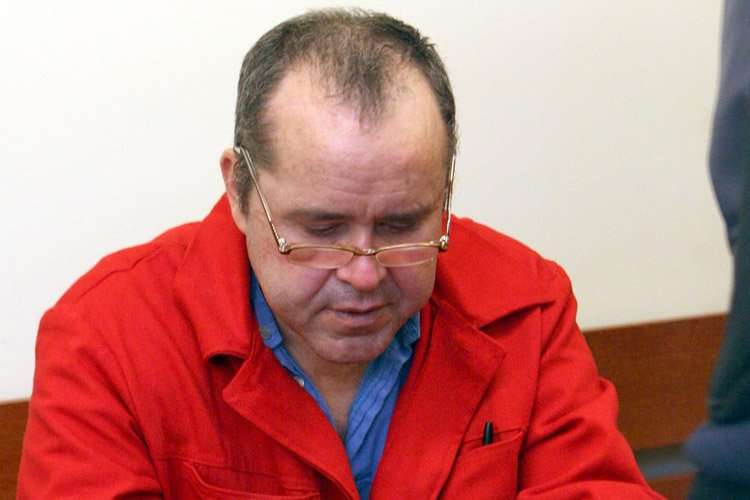 Robert Pazik's Instagram, Twitter & Facebook on IDCrawl