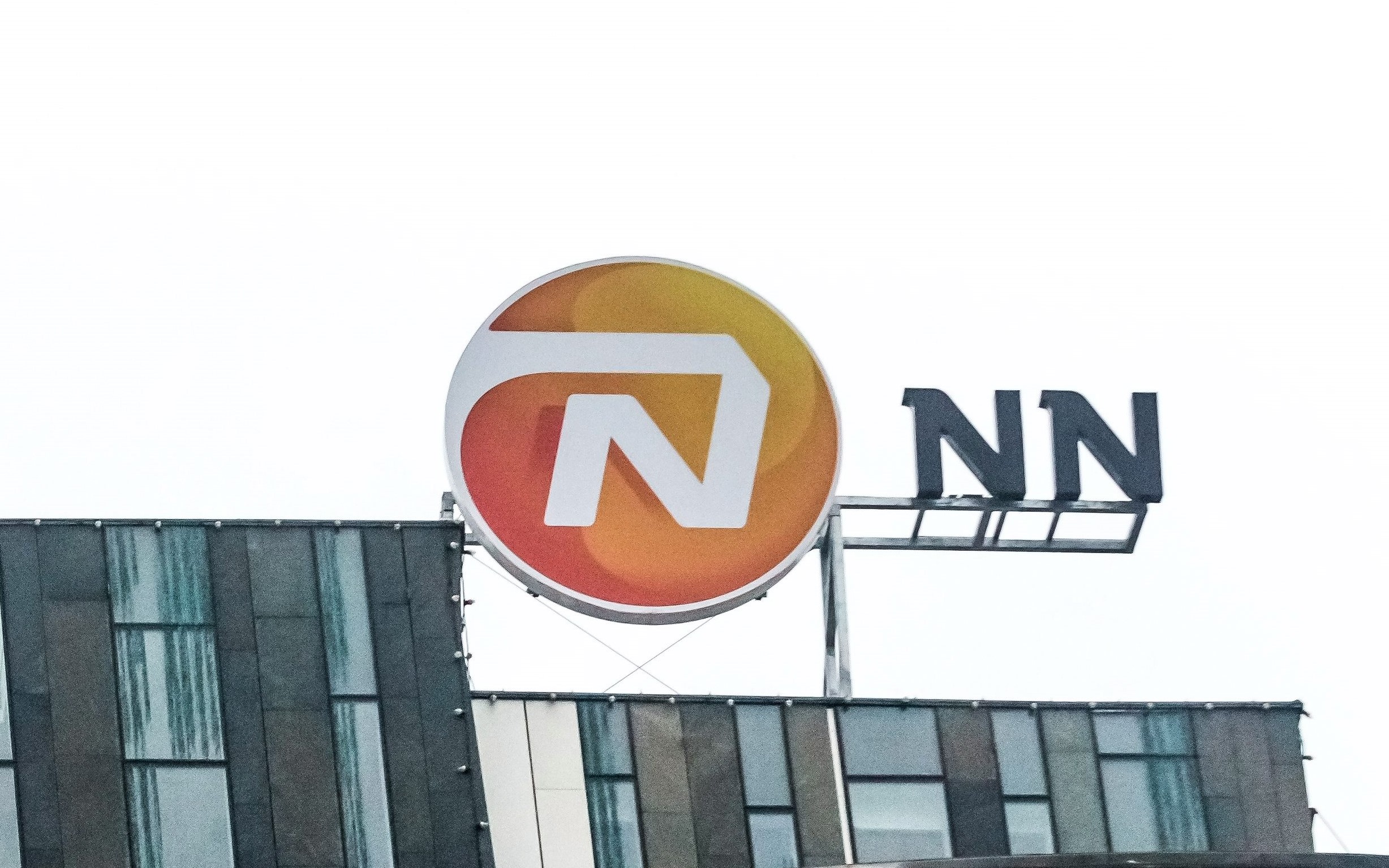 Közel 20 millió forintra bírságolta meg az NN Biztosítót az MNB - Blikk