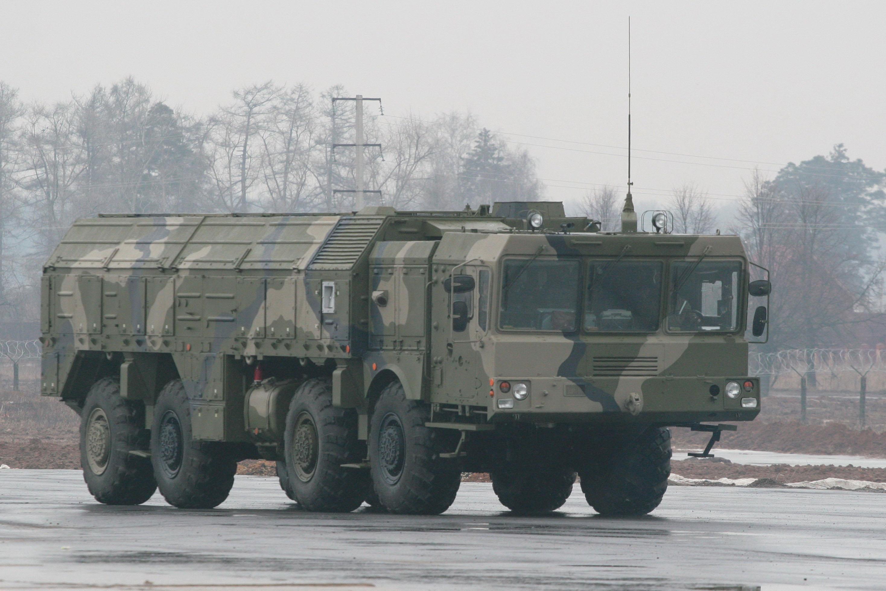 Rakiety Iskander w obwodzie Kaliningradzkim - newsweek.pl - Polska ...