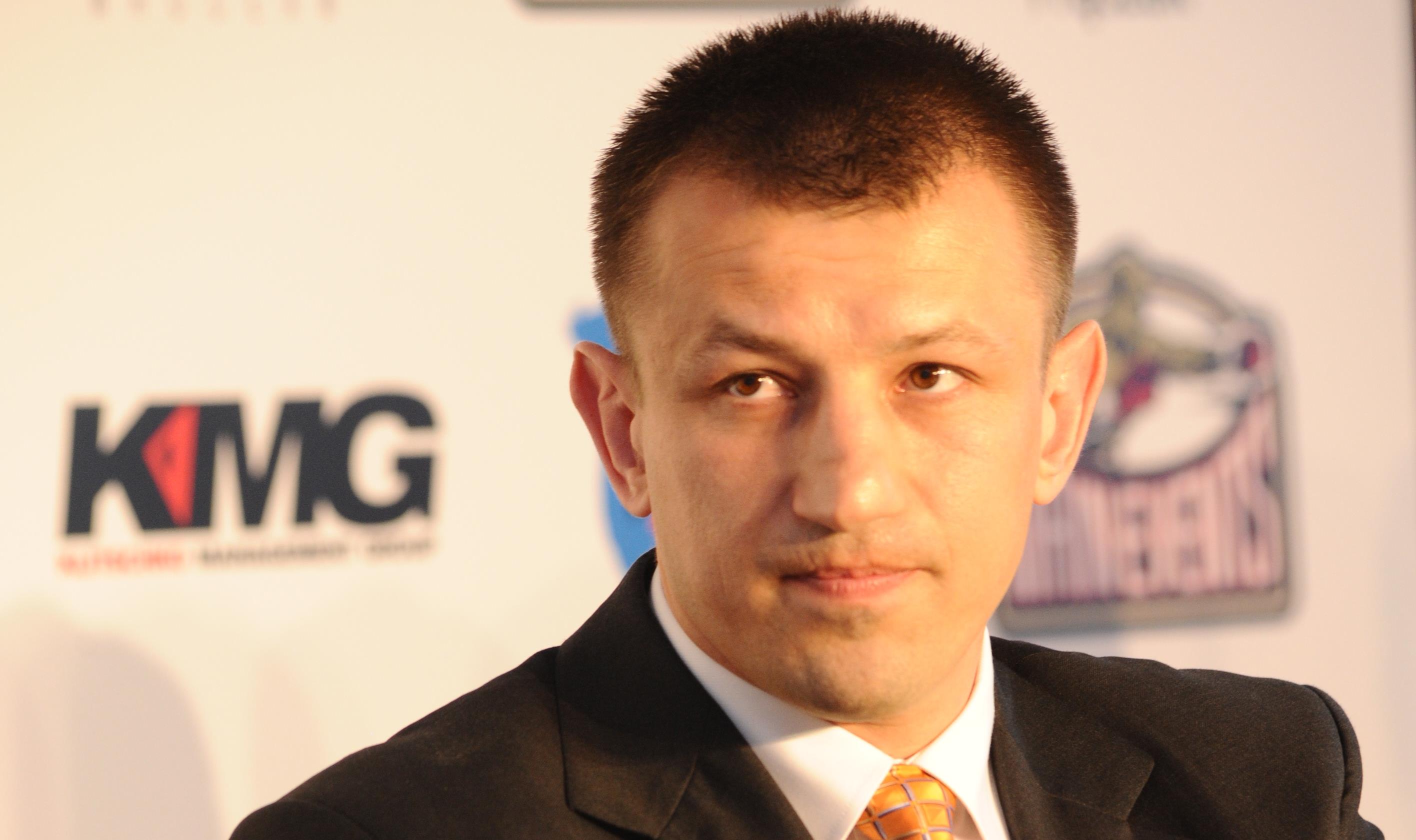 Roger Bloodworth's Instagram, Twitter & Facebook on IDCrawl