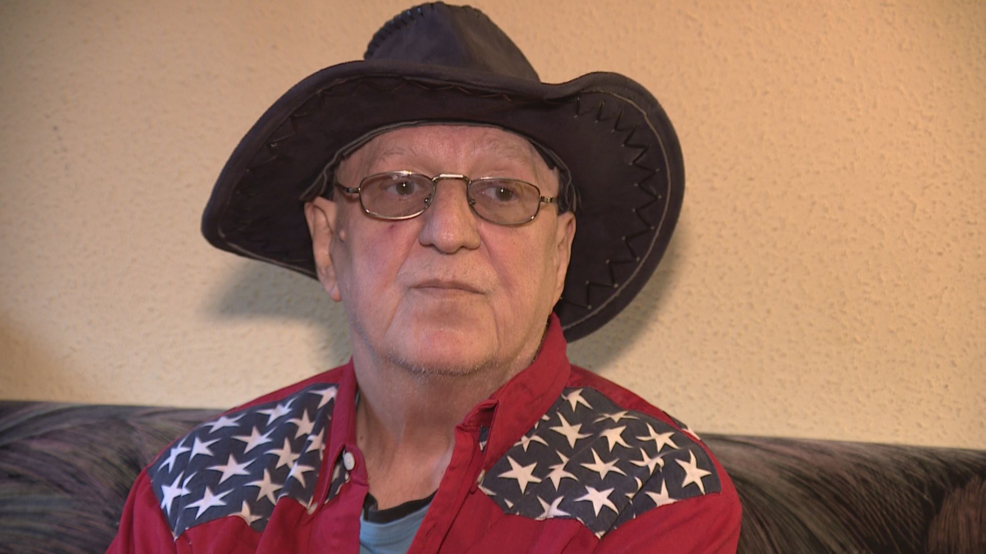 Leslie Papp's Instagram, Twitter & Facebook on IDCrawl