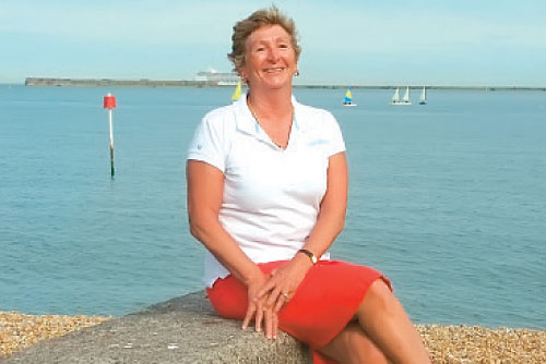 Žena heroj: Pobedila rak dojke i preplivala Lamanš - Žena.rs