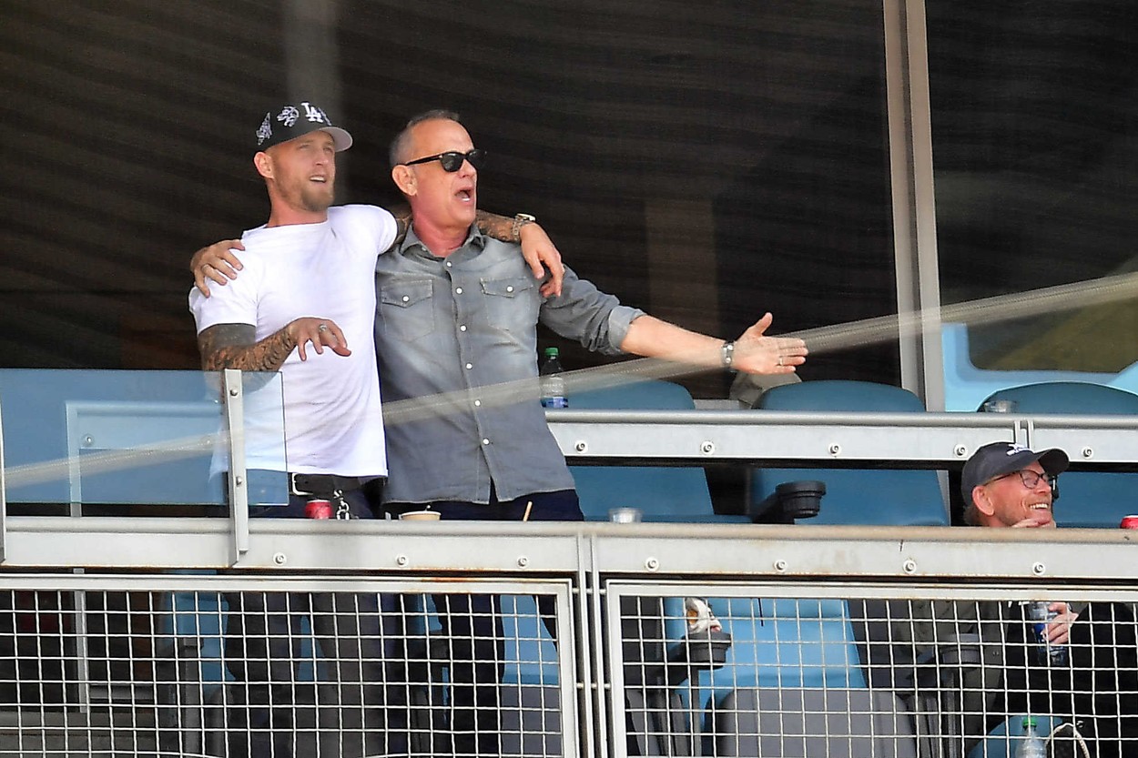 Sin Toma Henksa neprepoznatljiv javnosti - Žena.rs