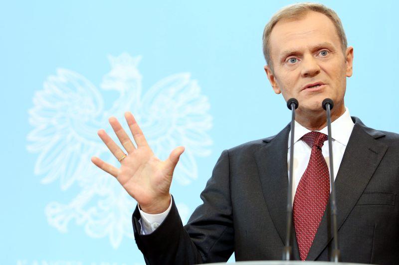 Premier Polski Donald Tusk propozycja budżetu 2013 propozycje PiS - Polska - Newsweek.pl