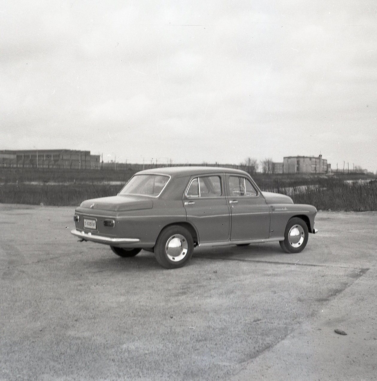 NIEZNANE prototypy warszawy z FSO odnalezione! Zdjęcia w DZIENNIK.PL ...