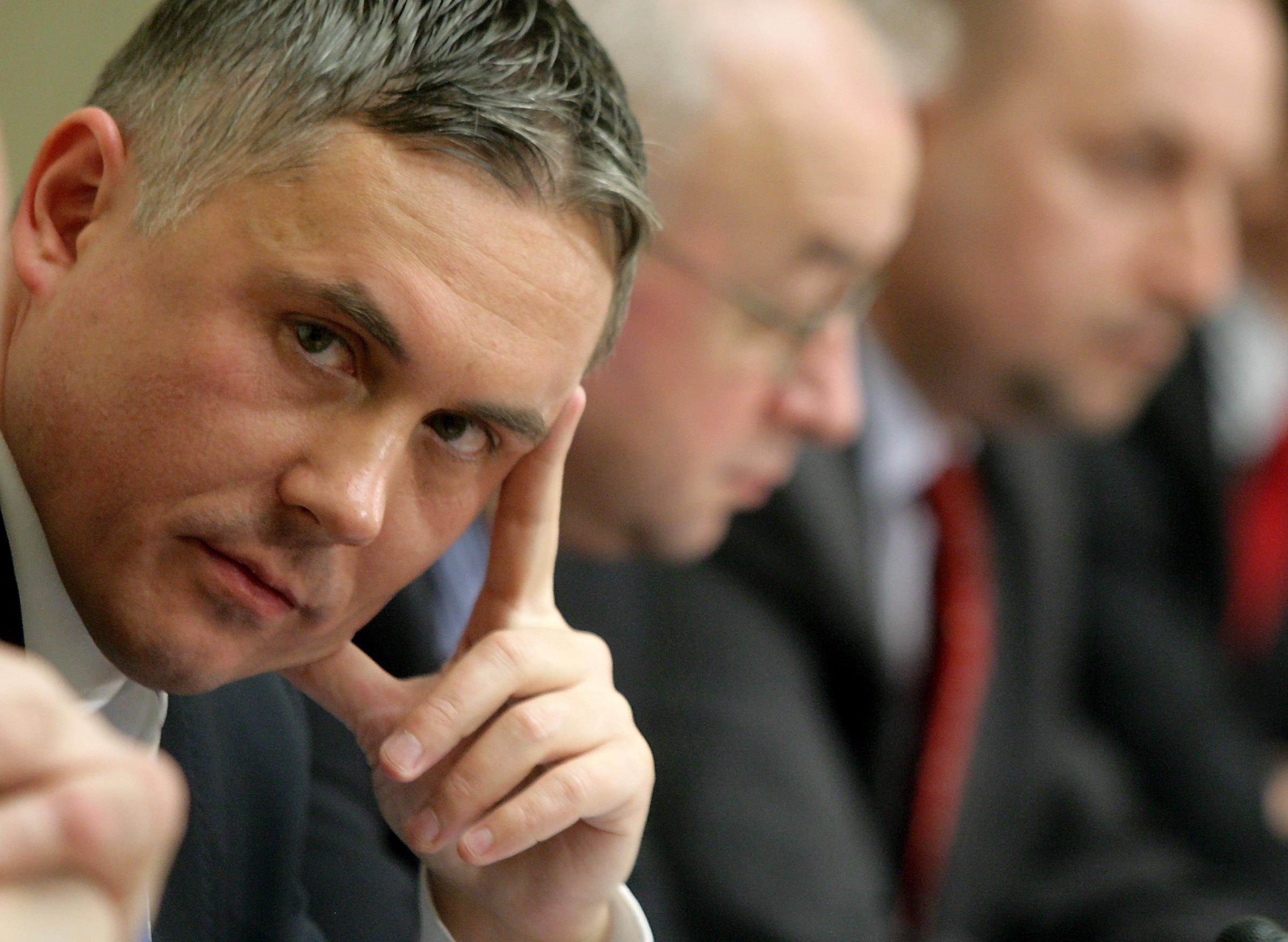 Karpiniuk: Gosiewski odszedł, bo jest uwikłany w aferę hazardową ...