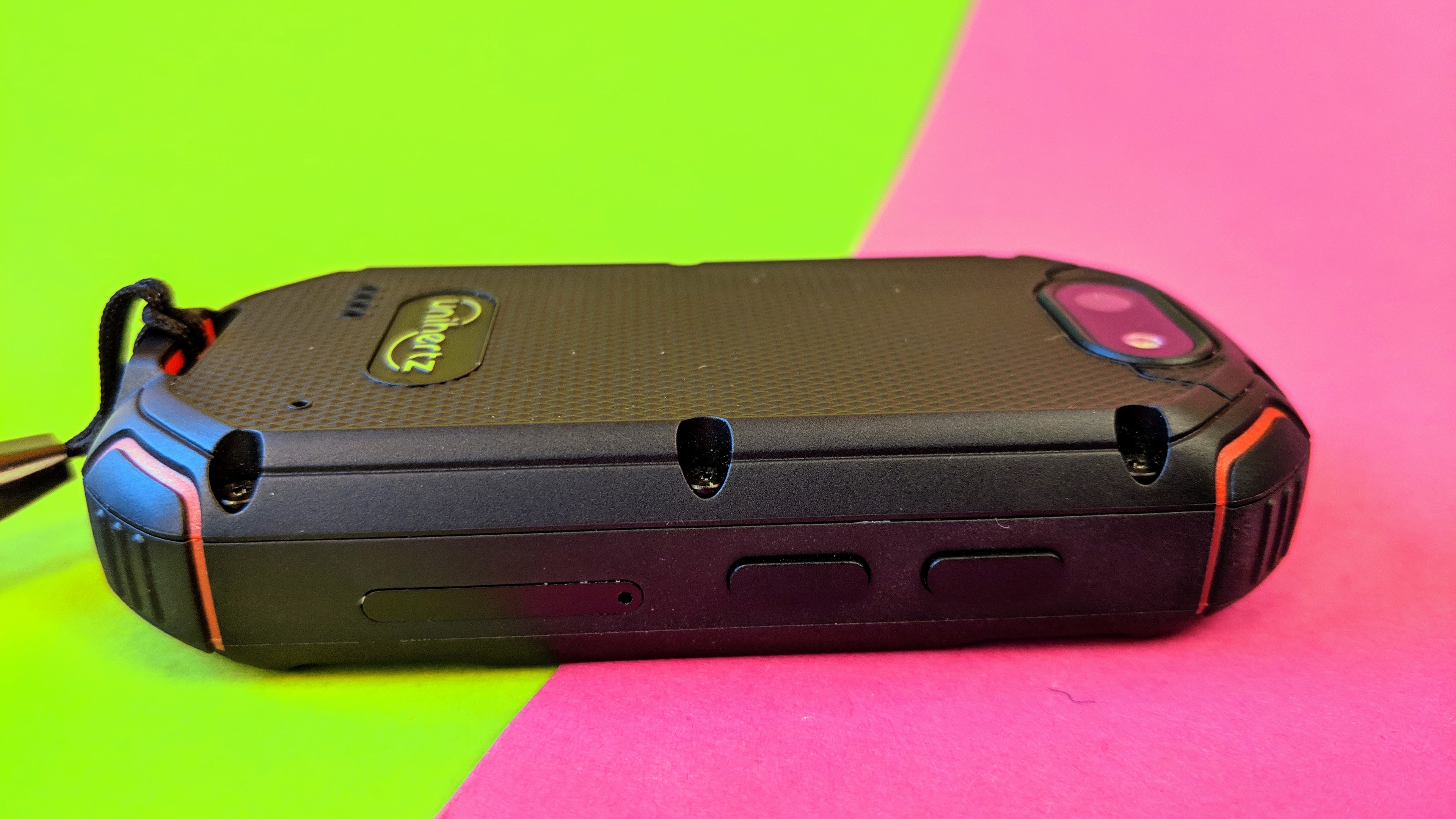 Top 10: Die kleinsten Android-Handys der Welt – manche sind sogar gut ...