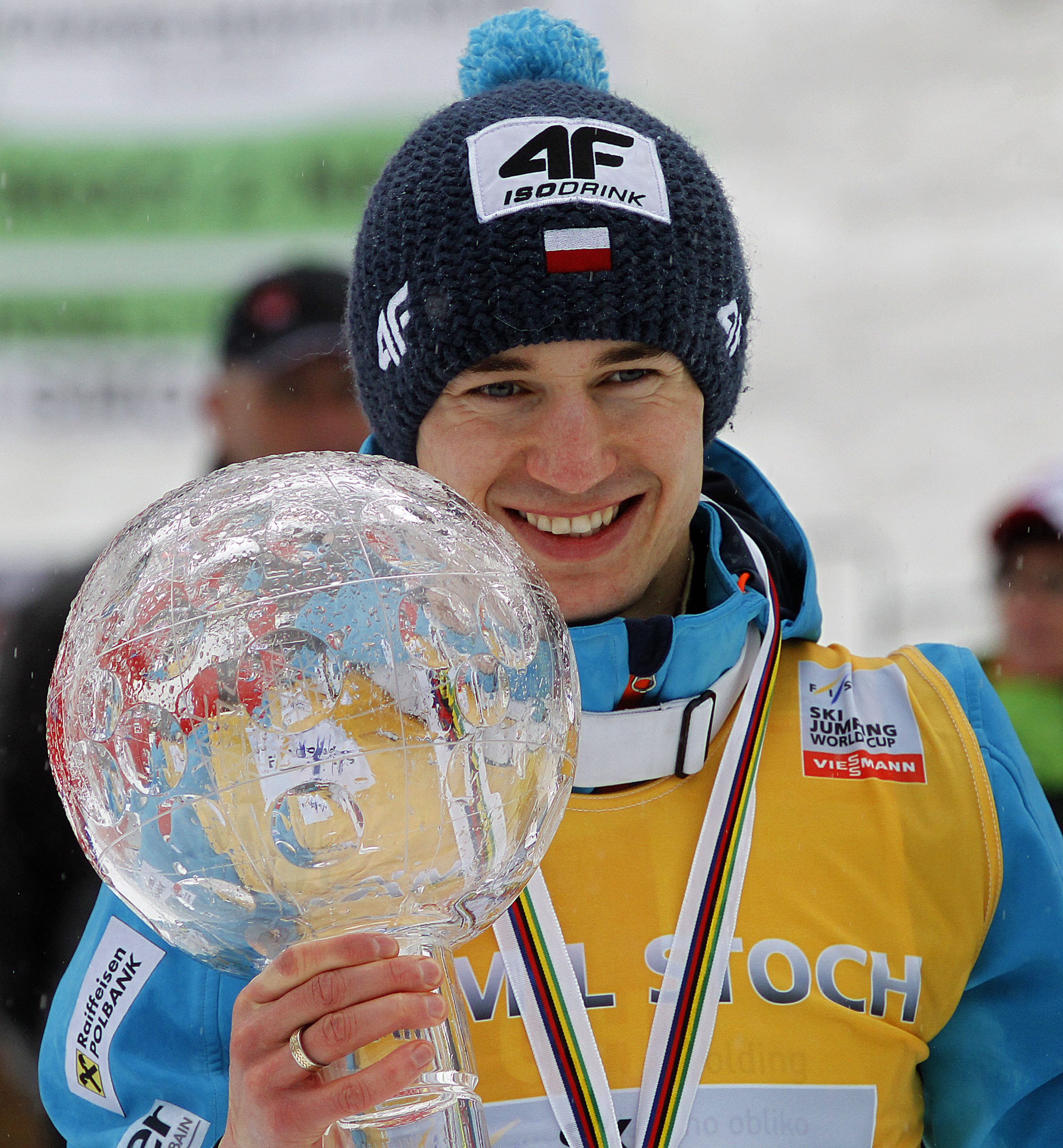 Kamil Stoch razem z żoną cieszył się ze zdobycia Kryształowej Kuli ... Kamil Stoch razem z żoną cieszył się ze zdobycia Kryształowej Kuli ...