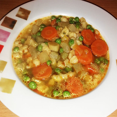 Borsóleves galuskával recept