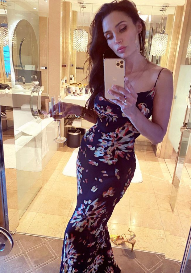 Upoznajte SNEŽANU - lepoticu koju prati CELA AUSTRALIJA: Ima ćerku od ...