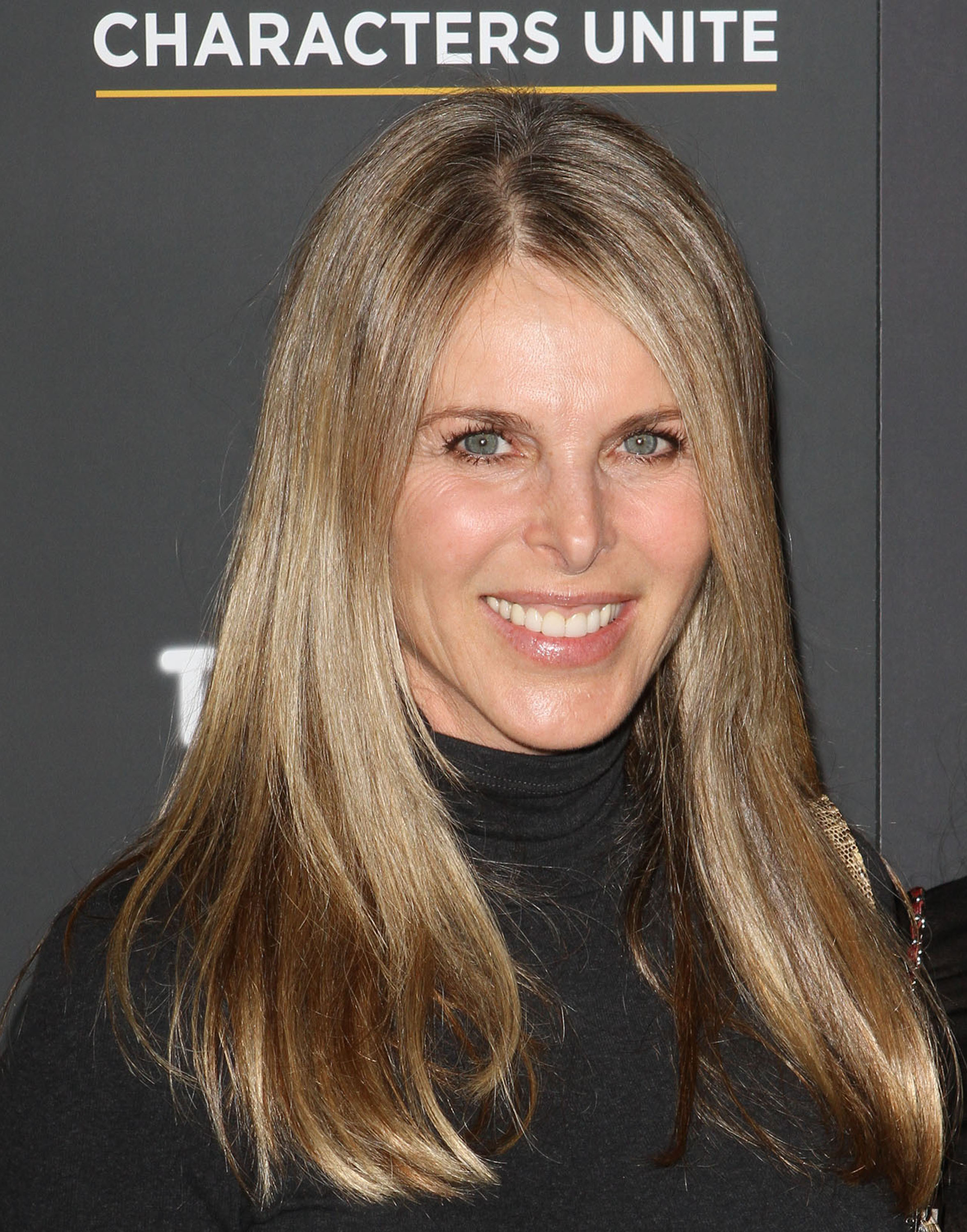Catherine Oxenberg z serialu "Dynastia" walczy o córkę! Co stało się z ...