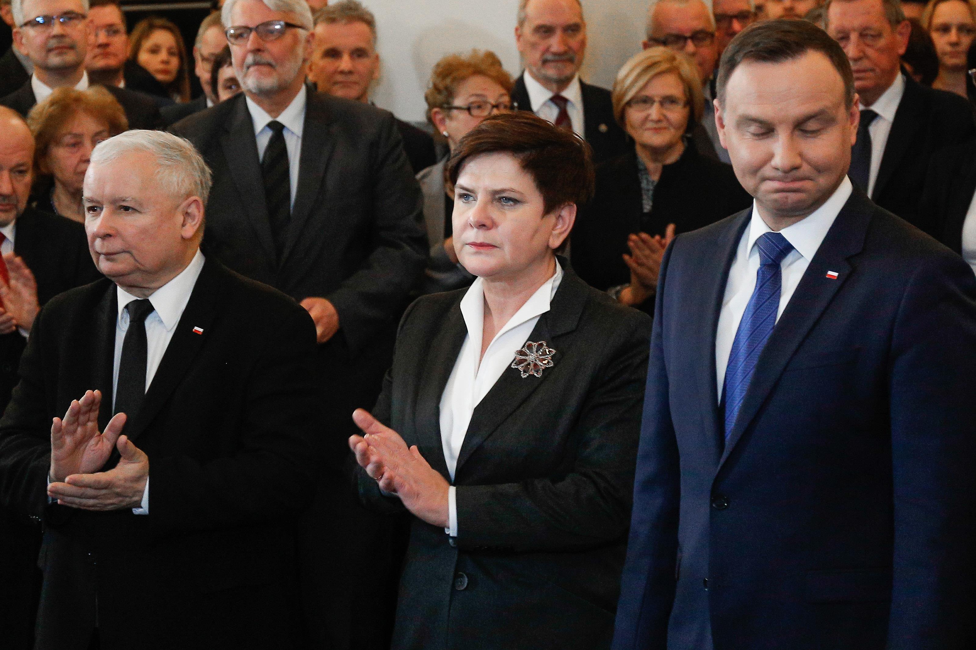 Prezydent Andrzej Duda: „Nie stoję po stronie żadnej z partii” - Polska - Newsweek.pl