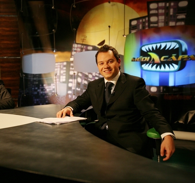 Veszélyben a legnépszerűbb magyar humorista házassága? - Rúzs Online