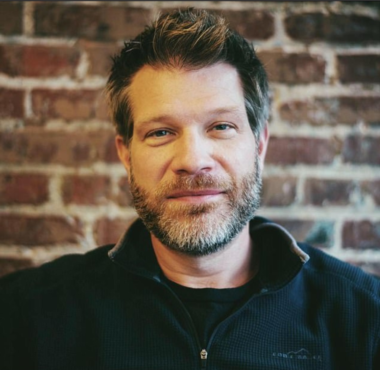 Döbbenetes baleset: szörnyethalt a médiavezér - Blikk