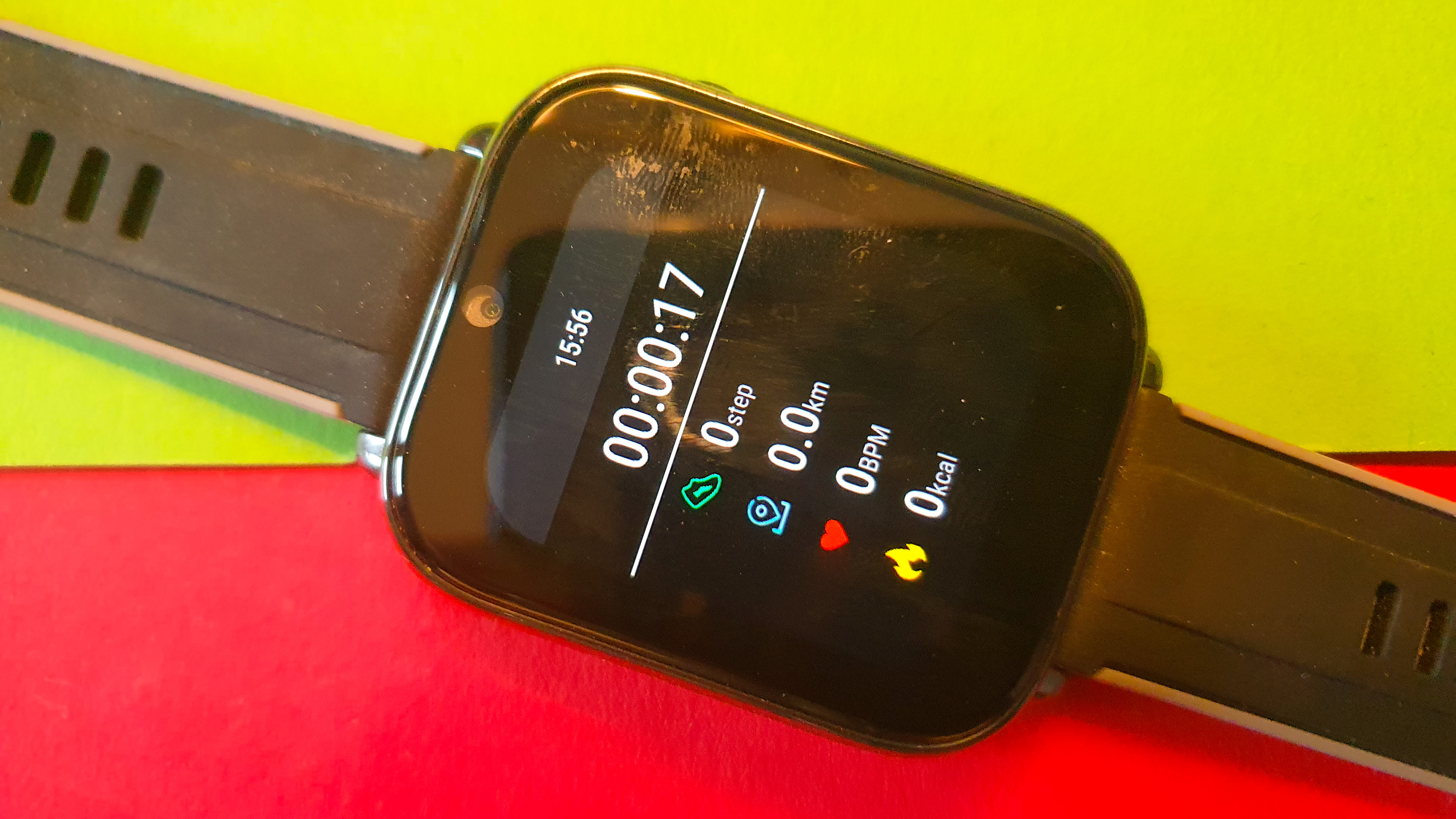 Rogbid King im Test: Apple-Watch-Klon mit Android ab 135 Euro | Heise ...