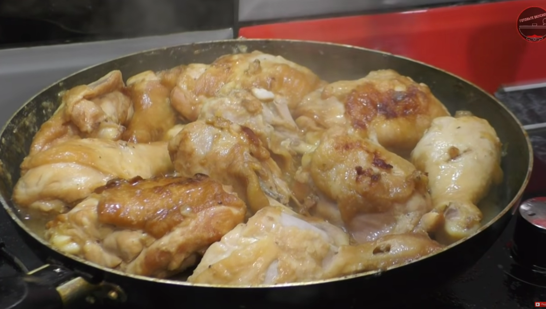 Pileći bataci u sosu od luka - Žena.rs