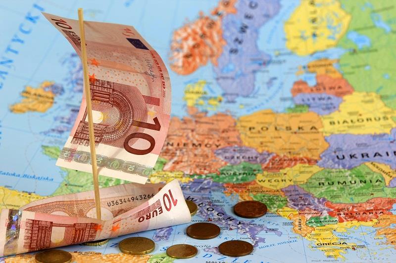 Strefa euro w Polsce, zachowanie polskiej waluty, newsweek.pl - Świat ...