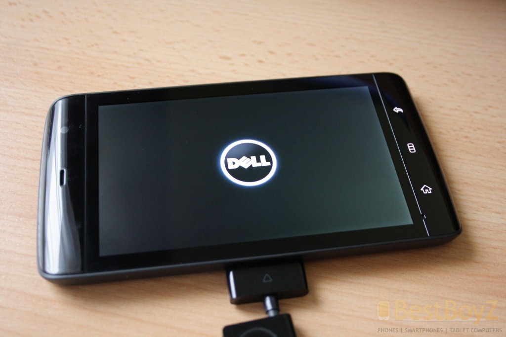 Review: Dell Streak mit Android OS 2.2 Froyo und Dell Stage | Heise ...